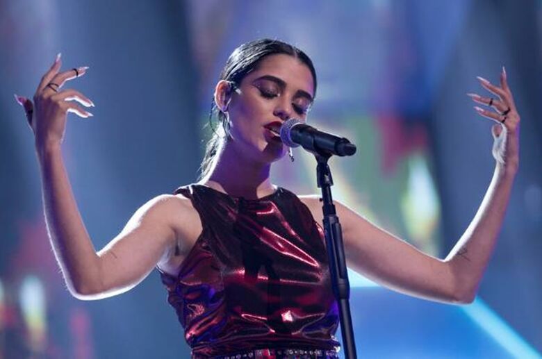 Com 66,72% dos votos, Anna Maz é a vencedora do 'Canta Comigo 4' - A ...