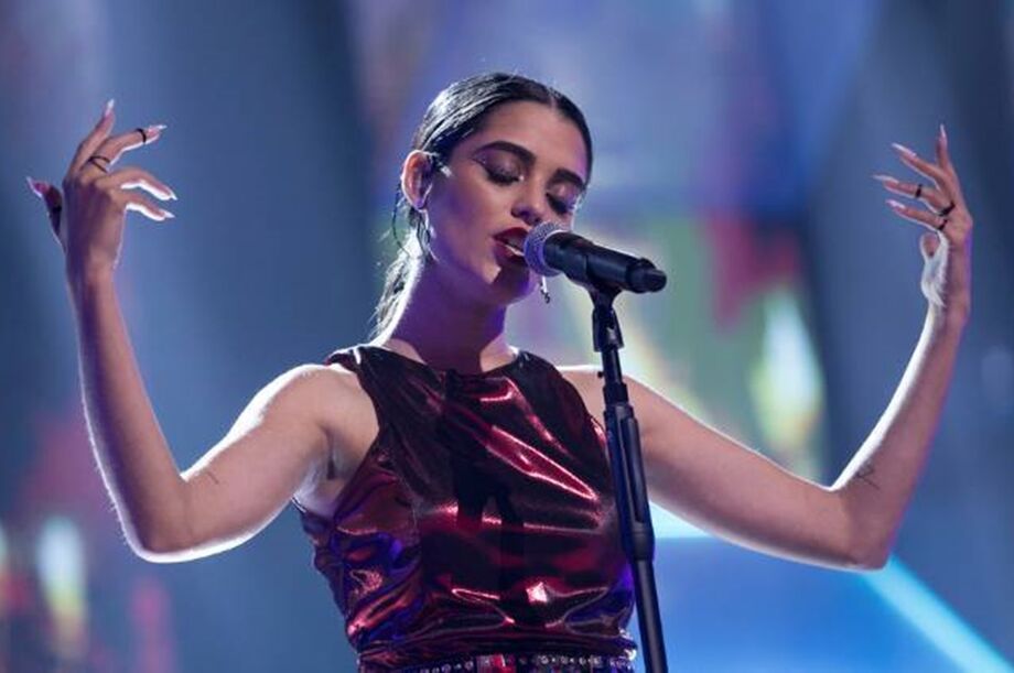 Com 66,72% dos votos, Anna Maz é a vencedora do 'Canta Comigo 4' - A ...